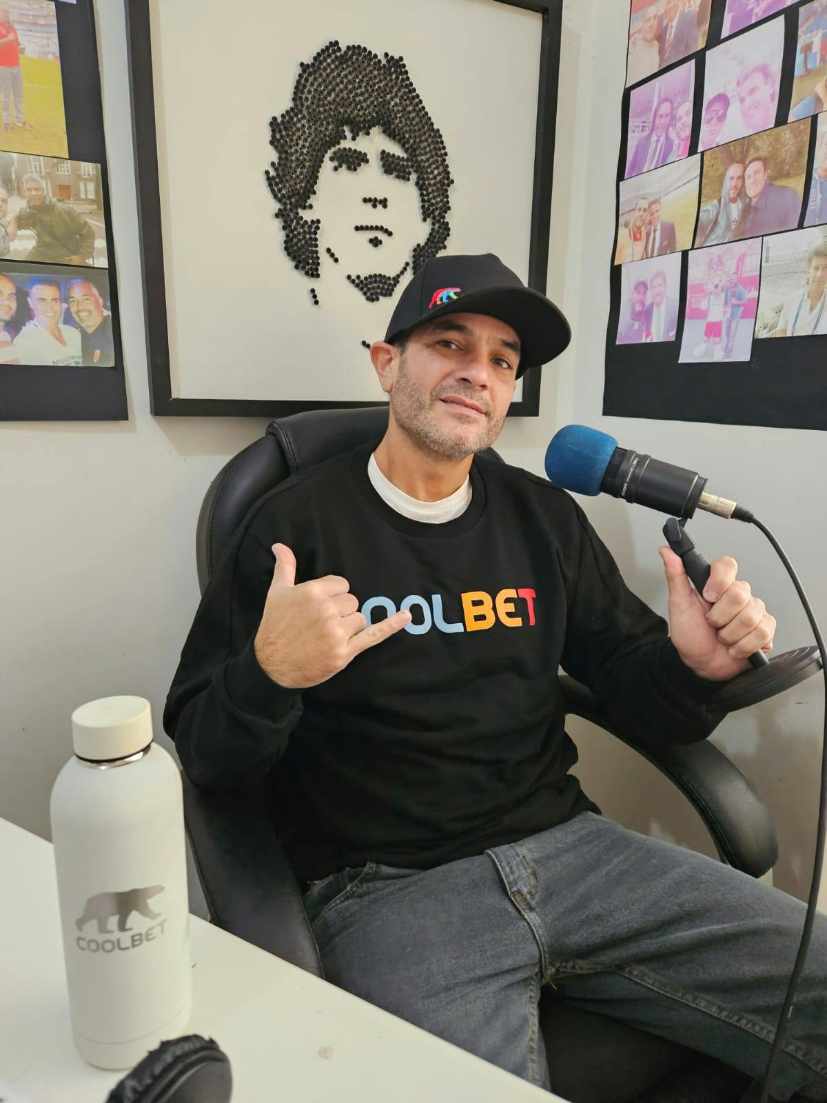 REVOLTOSO Y COKI GONZALES EN UNA ENTREVISTA MUY DIVERTIDA